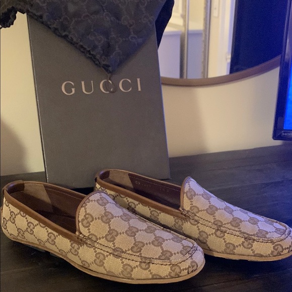 Gucci | Shoes | Gucci Brown Canvas Monogram Flats | Poshmark